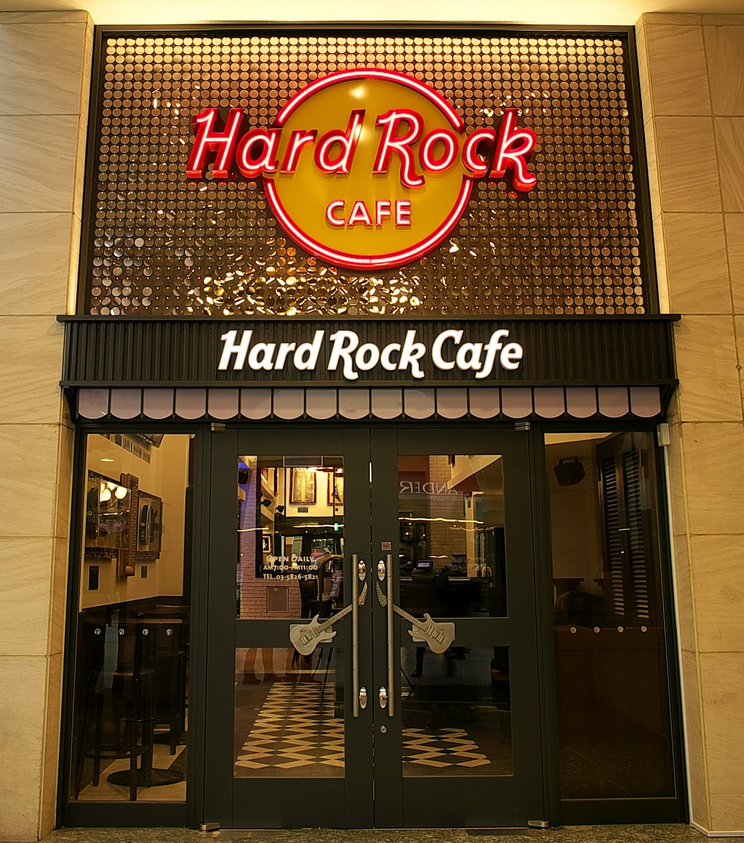Hard Rock Cafe Uyeno-Eki Tokyo